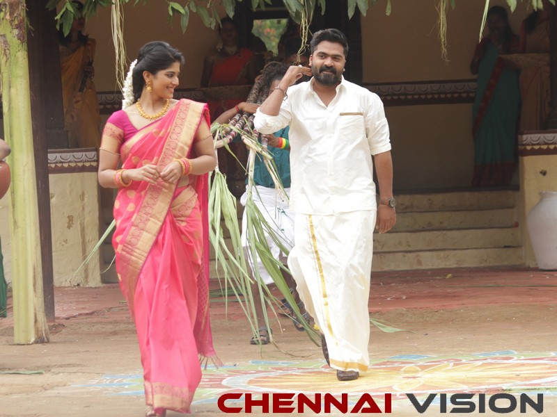 Vantha Rajavathaan Varuven Movie Photos - Chennaivision
